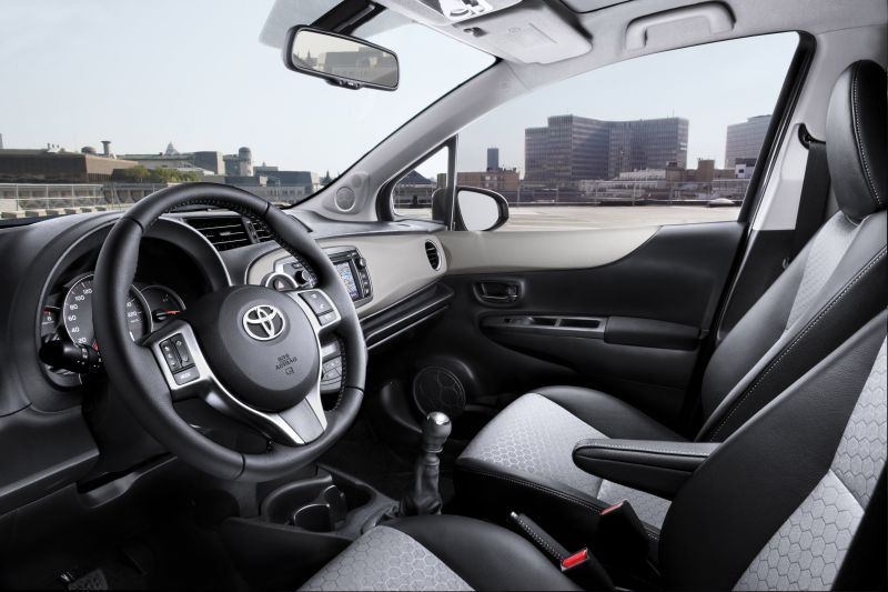 Toyota Yaris technical specifications and fuel economy